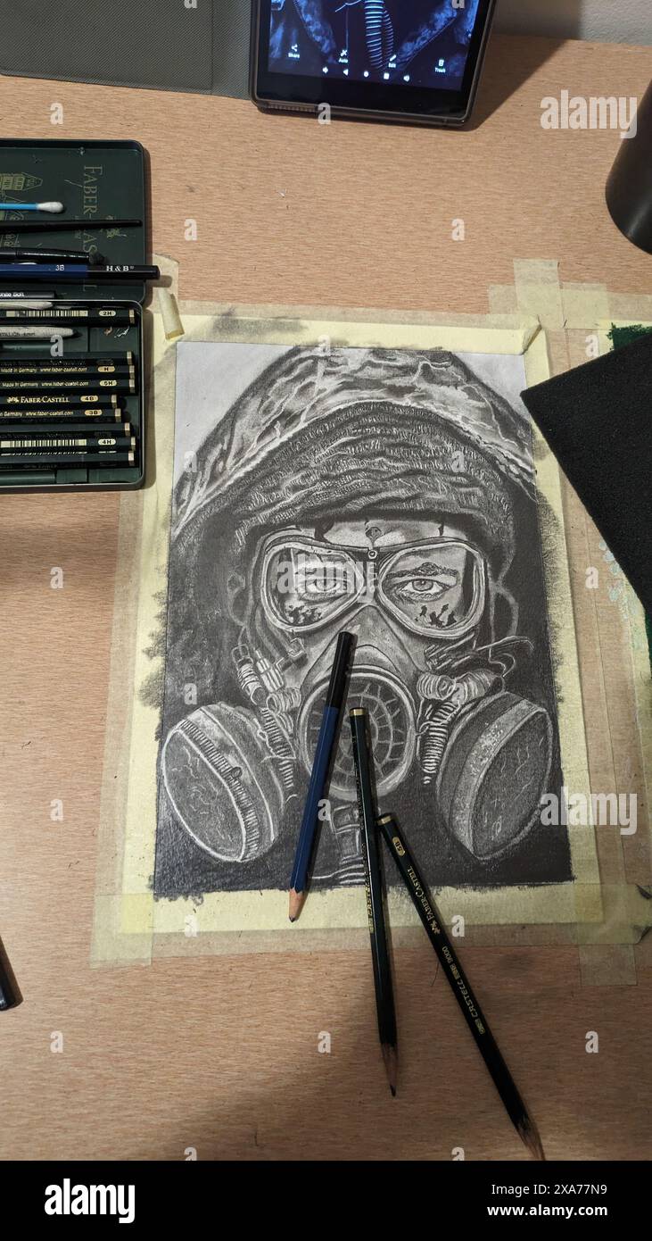 Gas mask drawing hi-res stock photography and images - Alamy