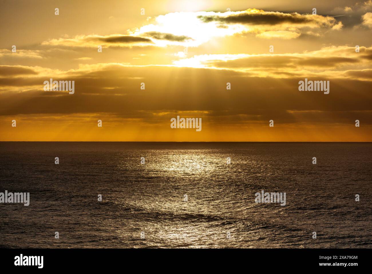 Europe, Portugal, Algarve, sunset, Atlantic, clouds Stock Photo - Alamy