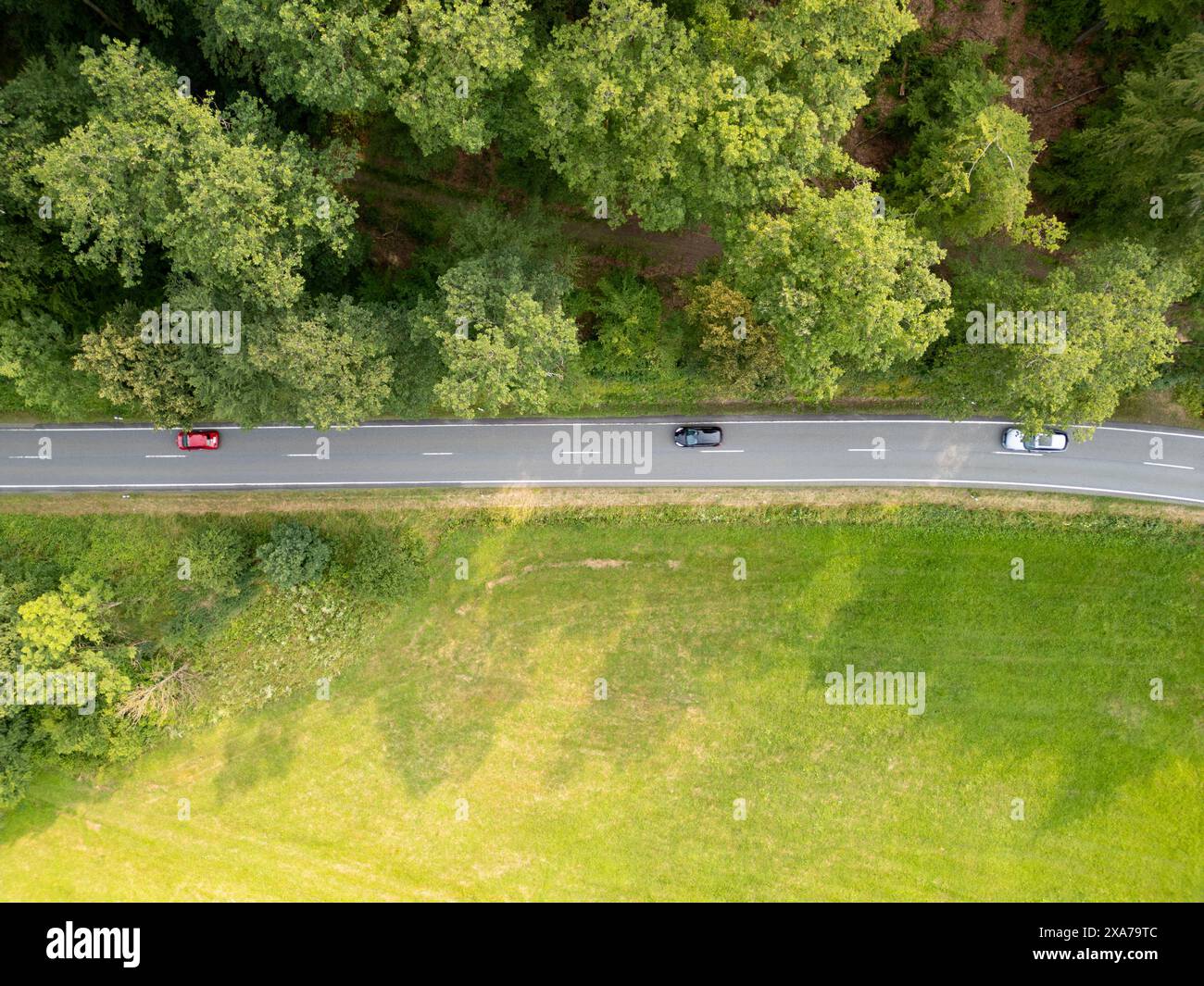 Top down vehicle hi-res stock photography and images - Alamy