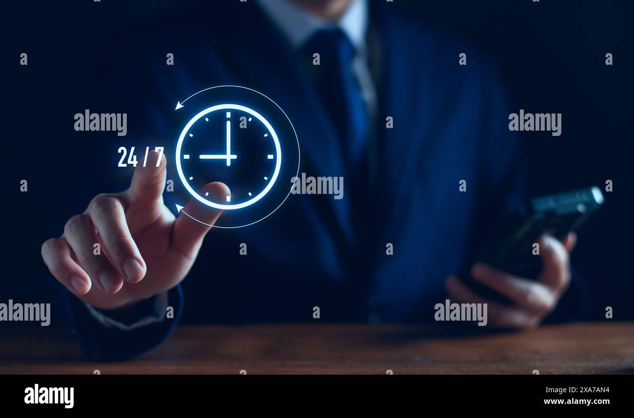 nonstop service concept. businessman show virtual 24-7 with clock for ...