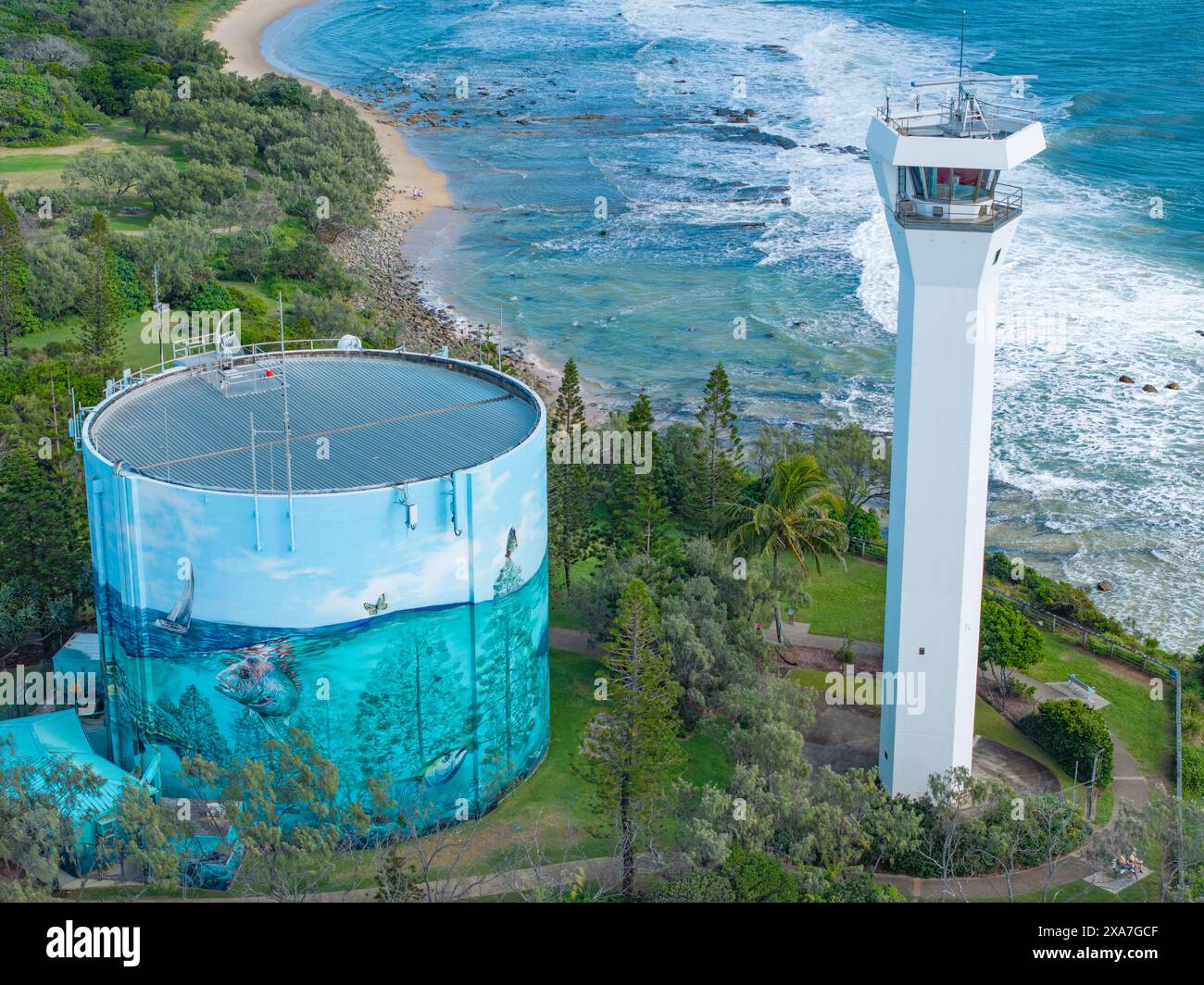Setting tank hi-res stock photography and images - Alamy
