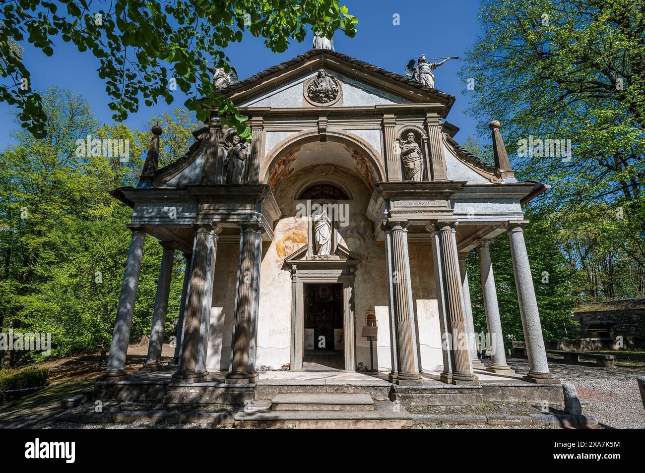 Chapel 11, Saint Francis receives the indulgence of Porziuncola, Sacro ...