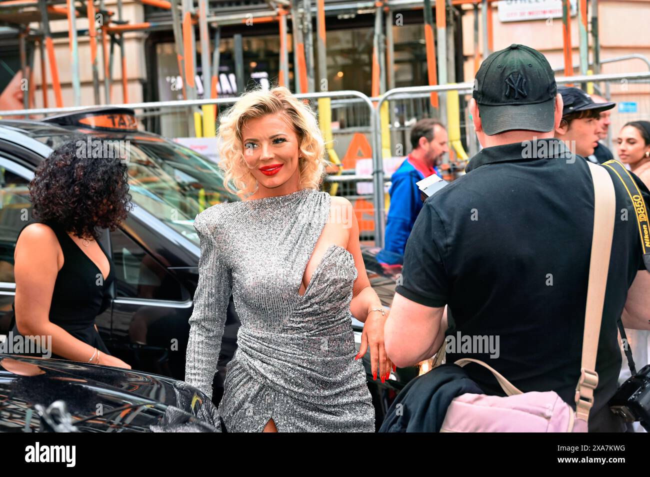 Niña inca hi-res stock photography and images - Alamy