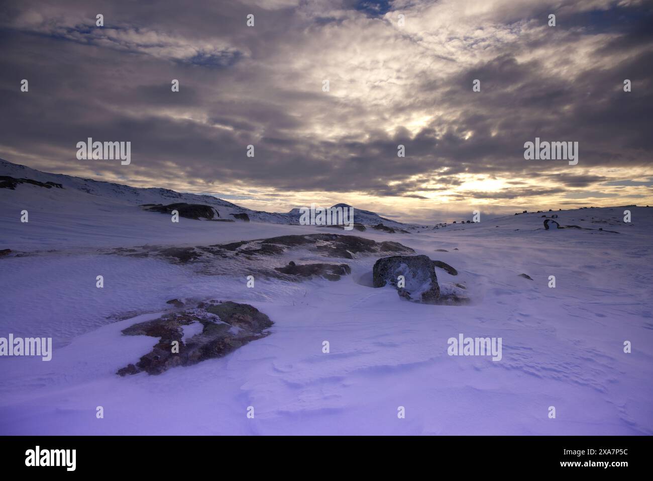 On snowy night in barren hi-res stock photography and images - Alamy