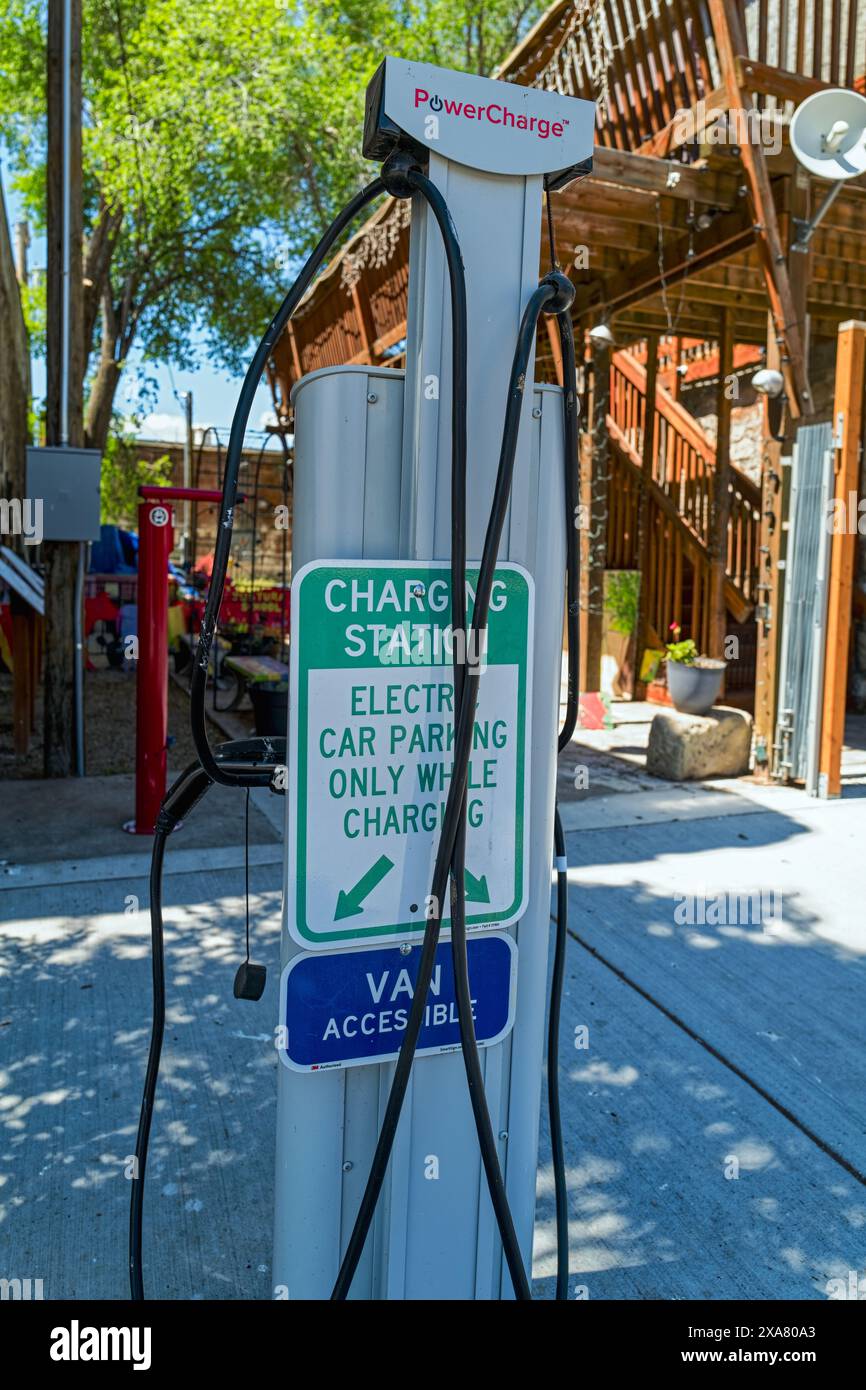 A streetside PowerCharge EV charging station in Vale, Oregon, USA Stock ...