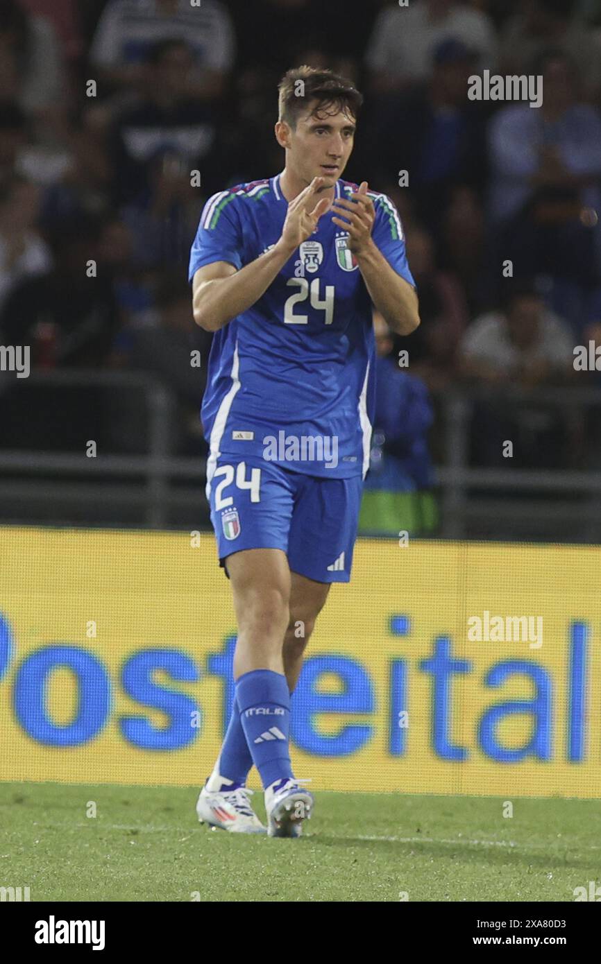 Andrea Cambiaso of Italy claps the hand during Italy vs Turkiye ...