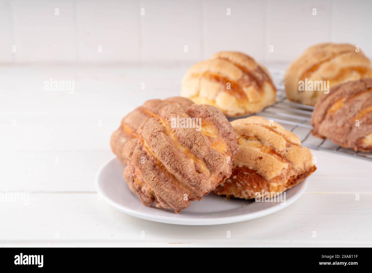 Conchas cookie hi-res stock photography and images - Alamy