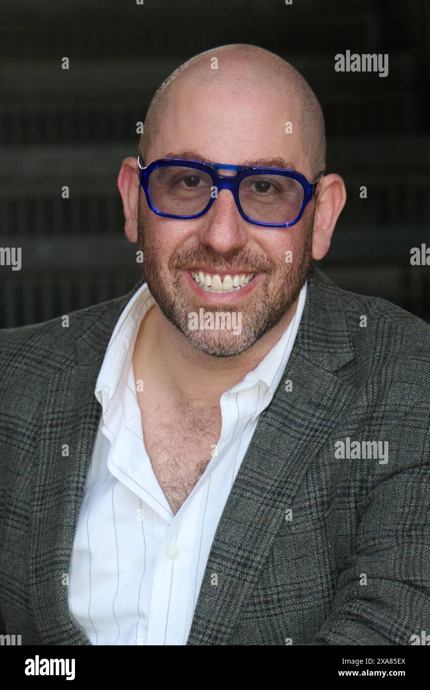 Robert morse hi-res stock photography and images - Alamy