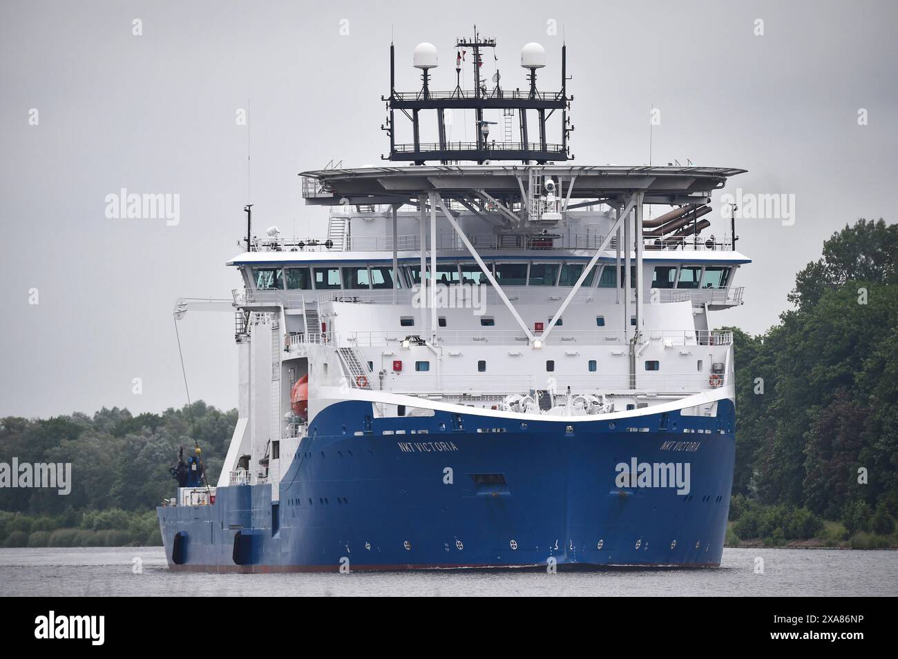 Ship, special ship, cable-laying ship NKT Victoria travelling through ...