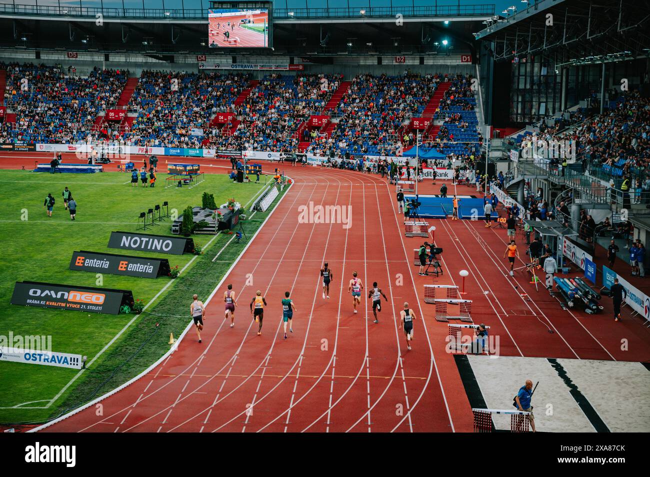 Sport running determination athletics speed running track challenge hi ...