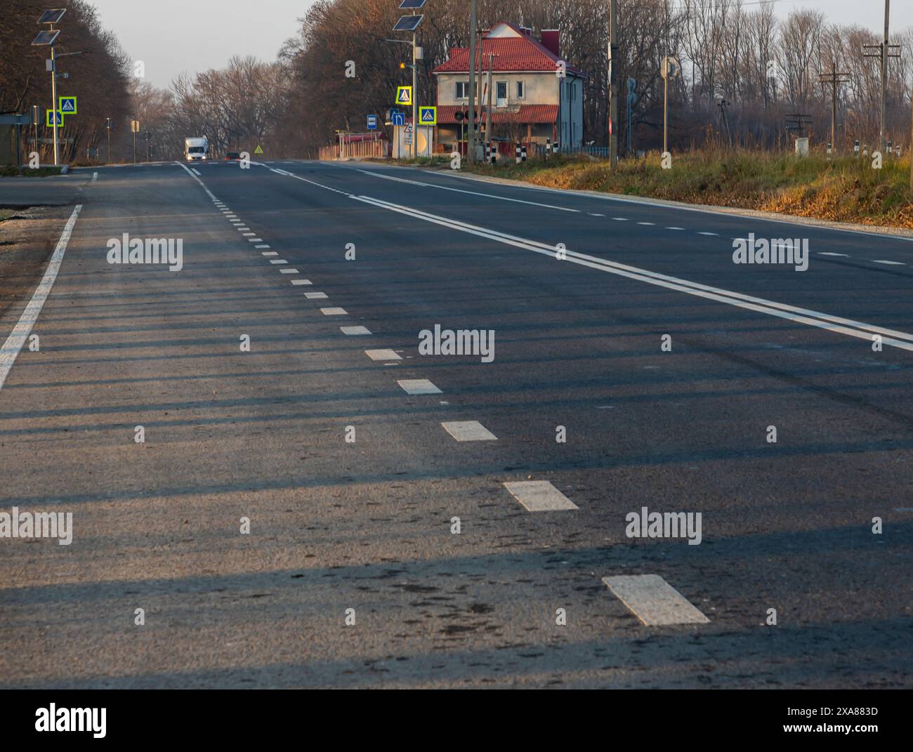 Cross hatching hi-res stock photography and images - Alamy