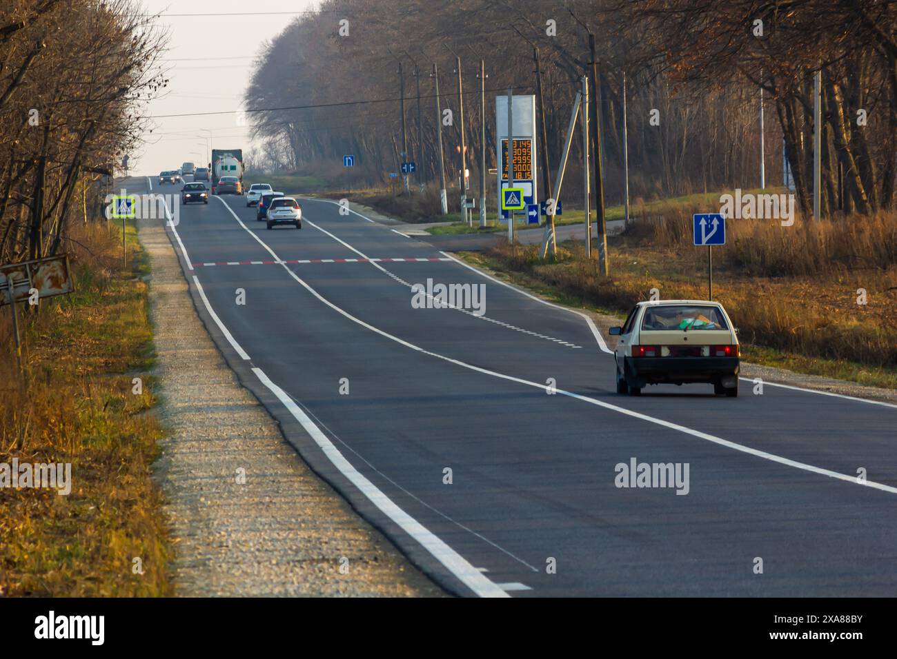 Cross hatching hi-res stock photography and images - Alamy