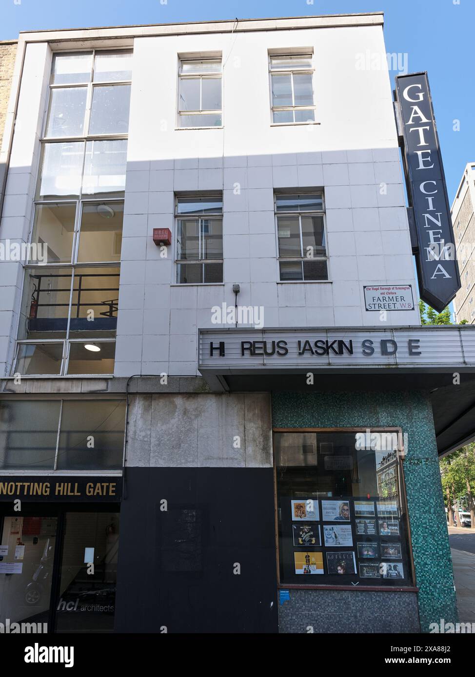 Gate cinema london hi-res stock photography and images - Alamy