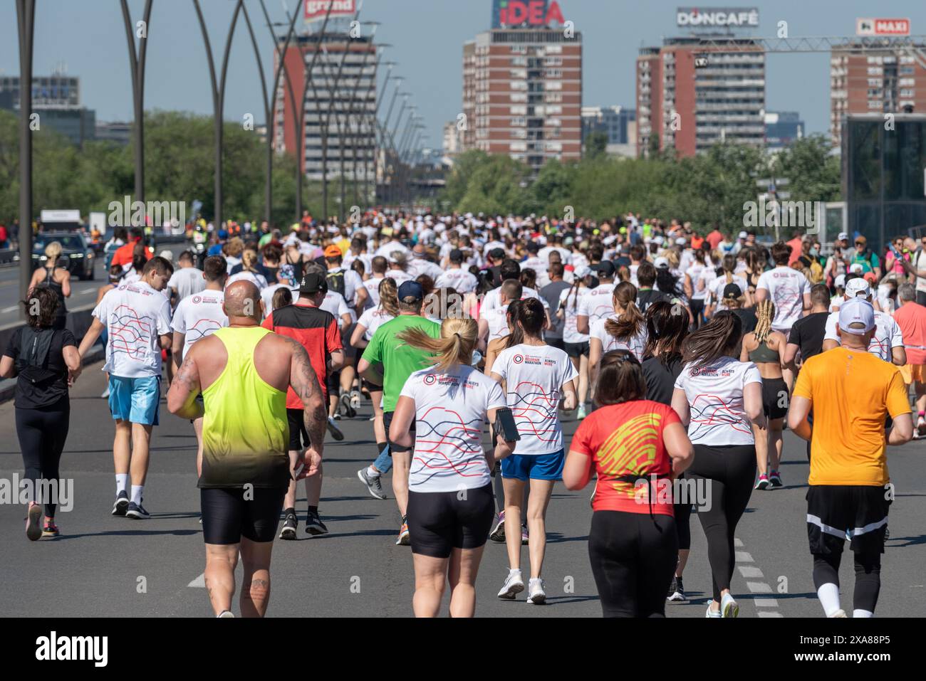 Large group of runners in The 2024 Belgrade marathon running over ...