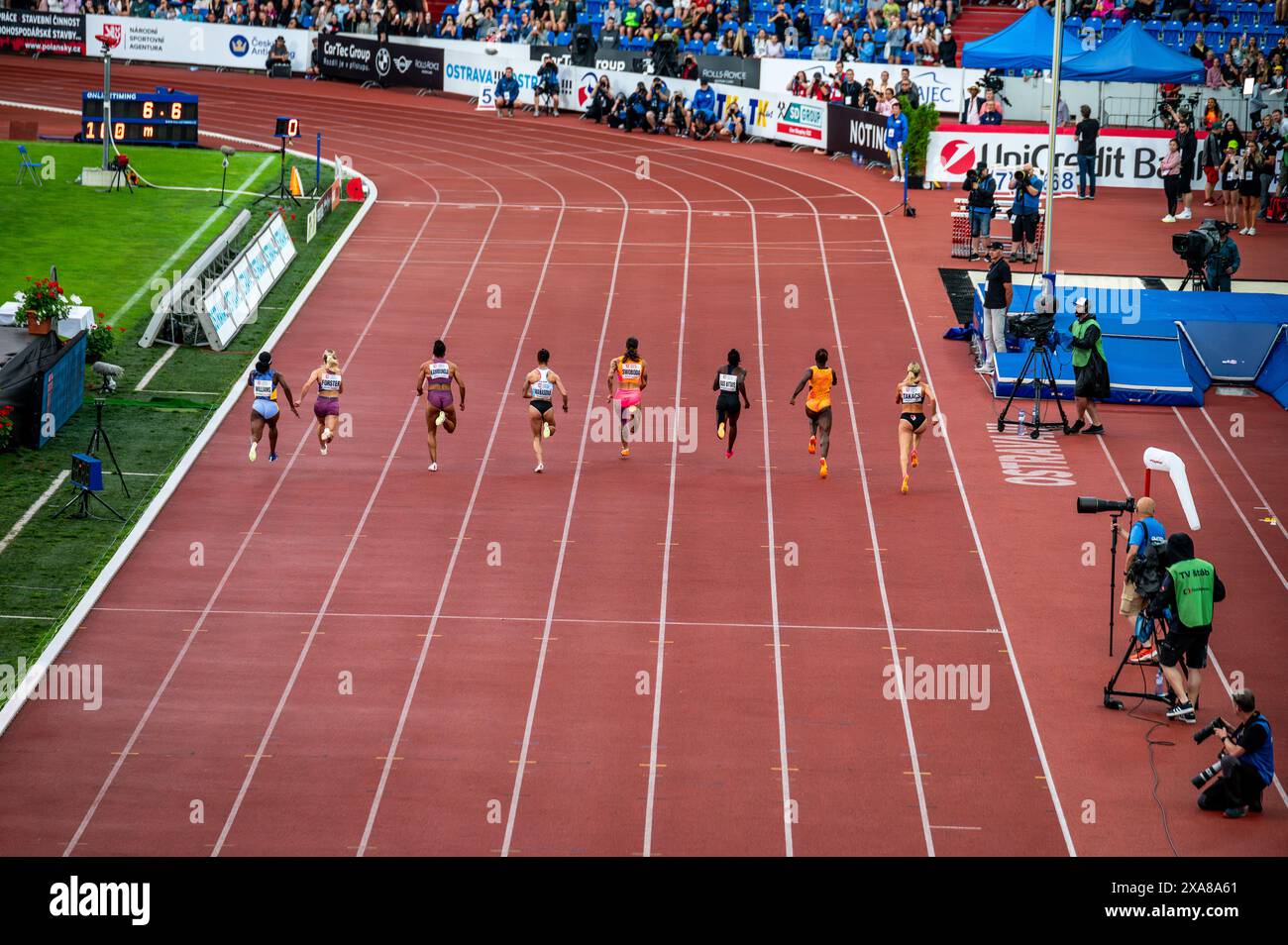 OSTRAVA, CZECHIA, MAY 28, 2024: Female sprinters on the track in front ...