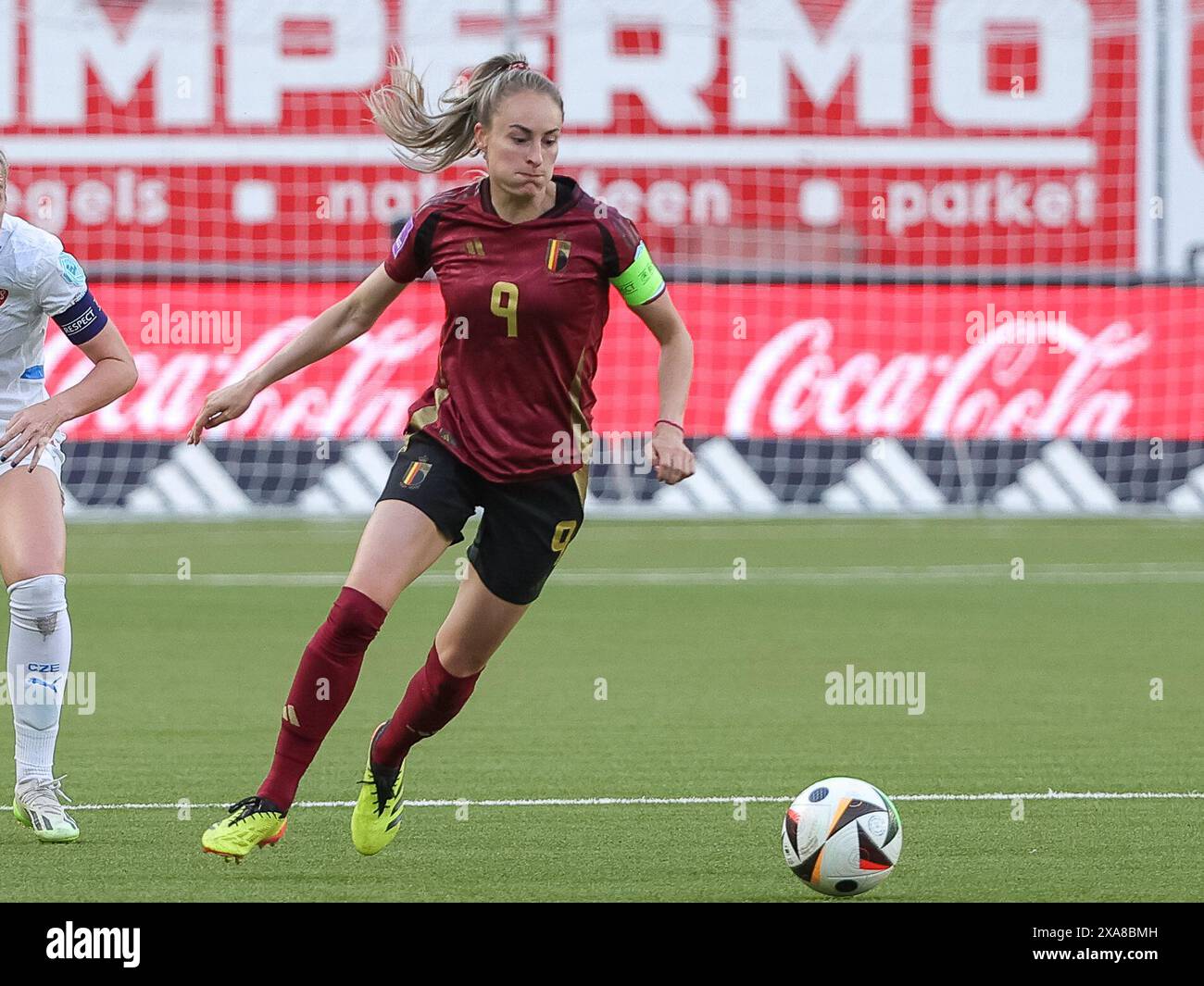 Tessa Wullaert (9) of Belgium in action during a soccer game between ...