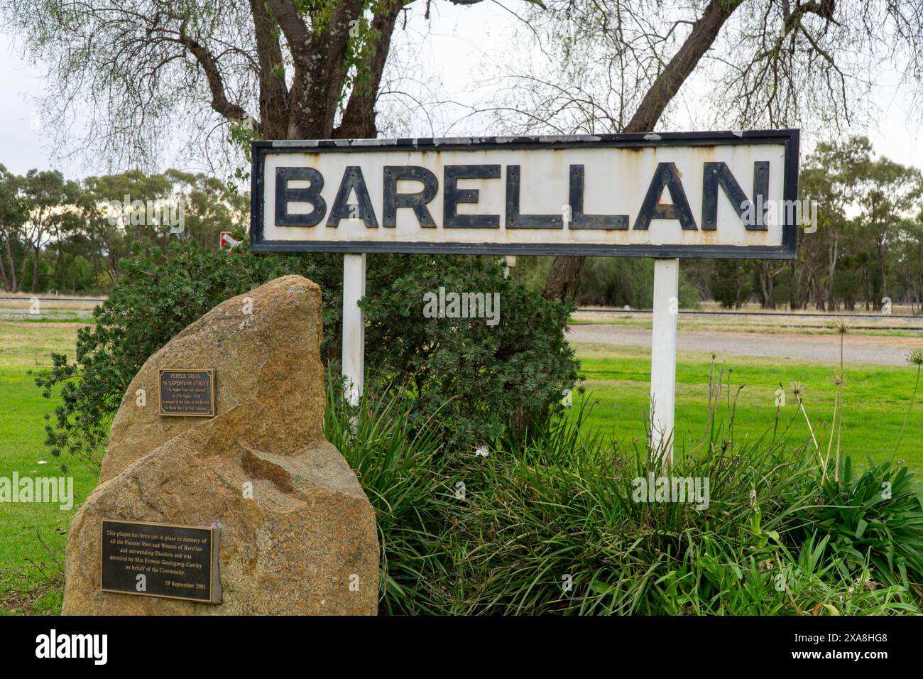Barellan NSW Australia, 4th Jun 2024. The Barellan township sign Stock Photo - Alamy