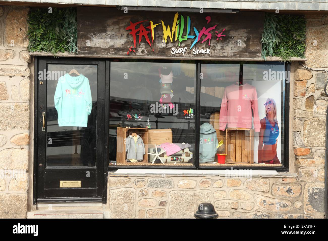 Fat Willy's Surf Shack Wharf Road, St. Ives, Cornwall, England, UK ...
