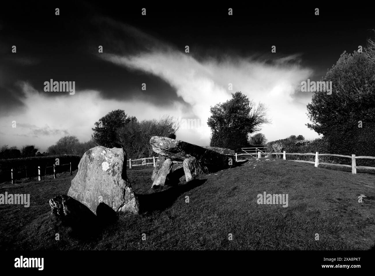Arthur’s Stone, a Neolithic burial chamber of large stone slabs near ...