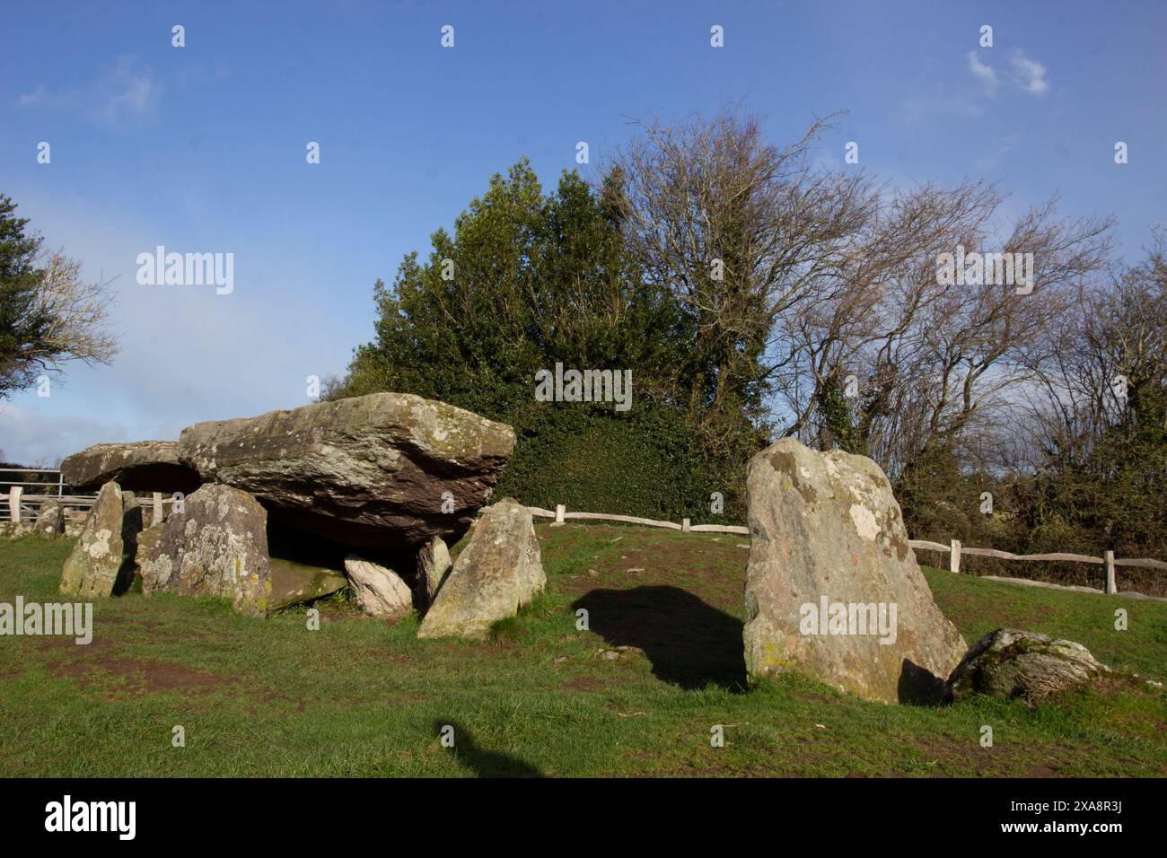 Arthur’s Stone, a Neolithic burial chamber of large stone slabs near ...