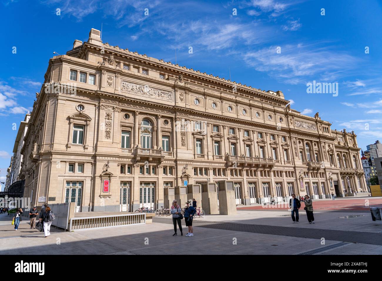 The side view of the Teatro Colon opera house in Buenos Aires ...