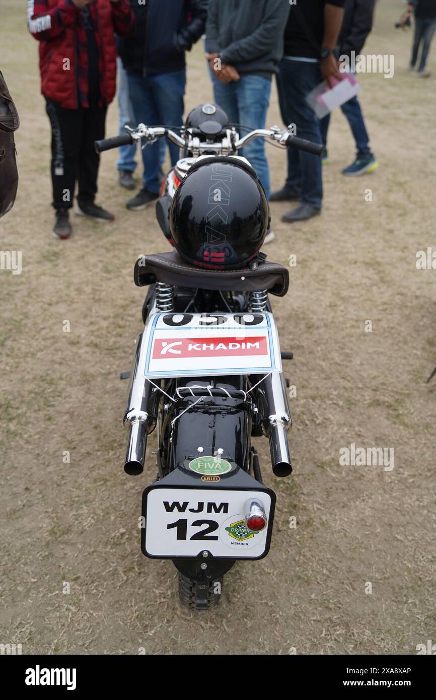 1937 Ariel motorcycle with 350 cc and 1 cylinder engine. India WJM 12 ...