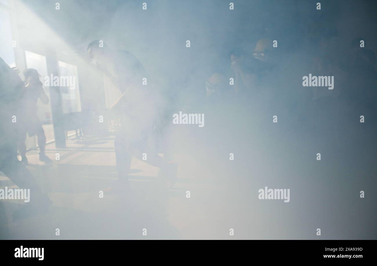 Fire drill training firefighters hi-res stock photography and images ...