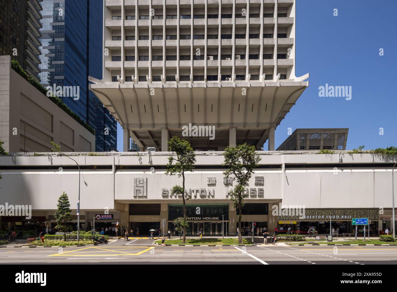 Shenton House, Singapore. Architecture designed in brutalist style ...