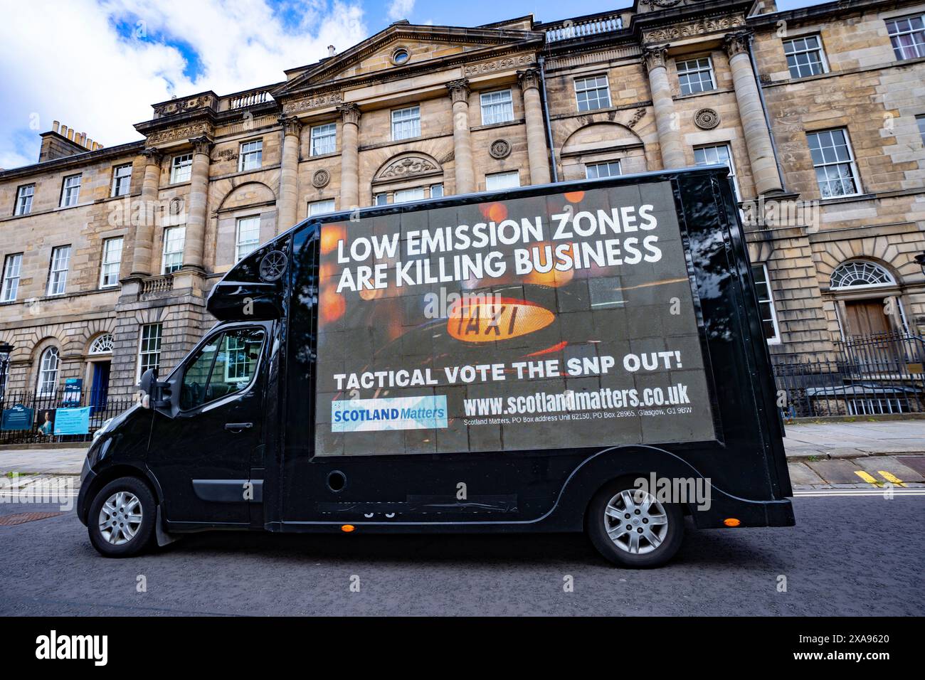 Edinburgh, Scotland, UK. 5th June 2024. An Advan displaying anti-SNP ...