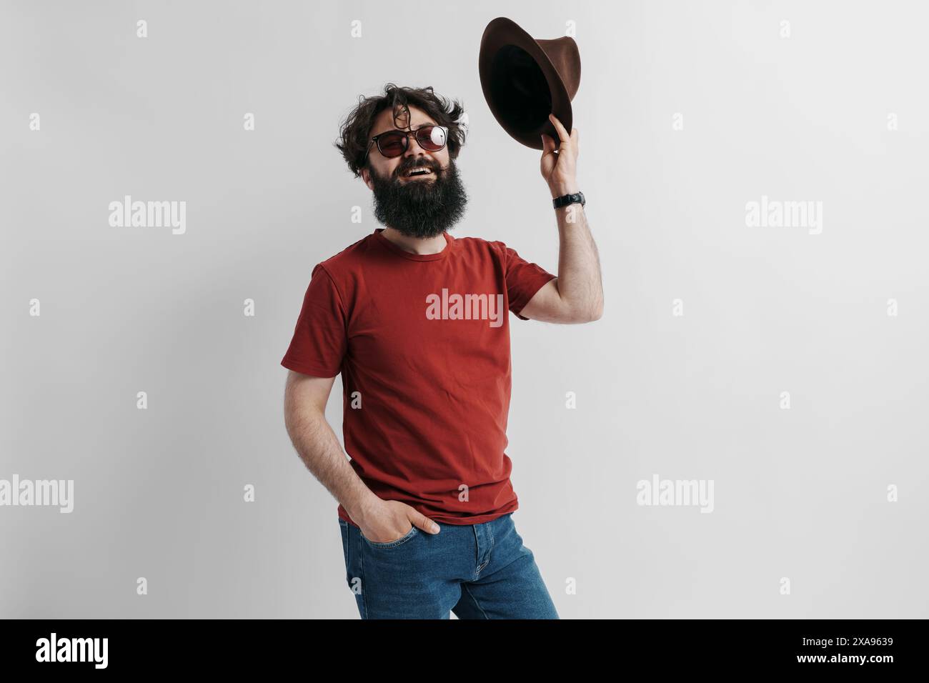Man tipping hat hi-res stock photography and images - Alamy