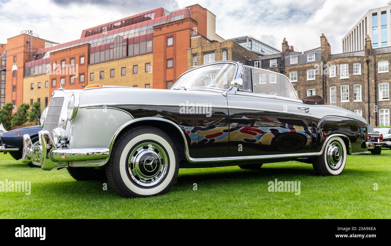 Open top mercedes car hi-res stock photography and images - Alamy
