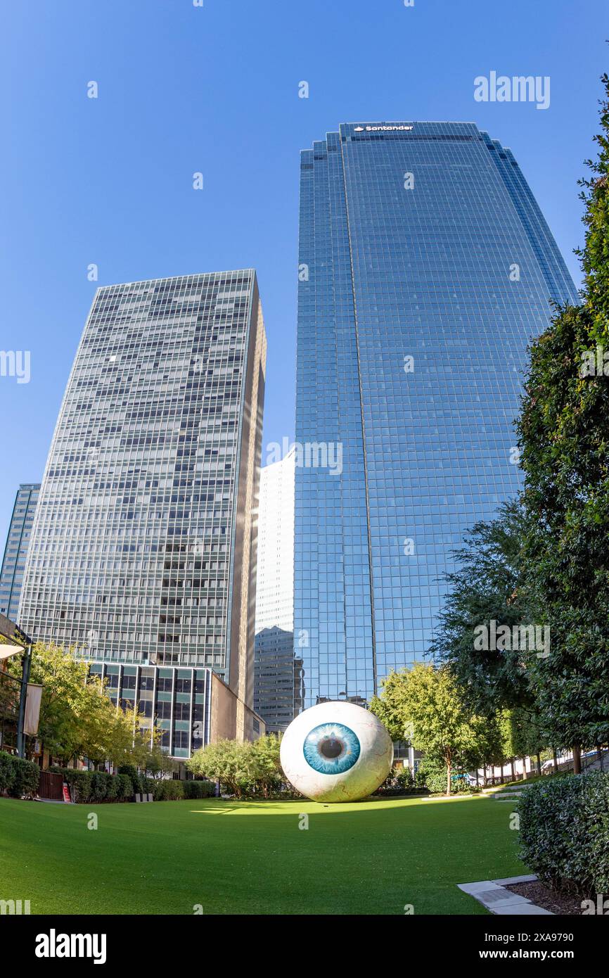 Dallas, USA - November 6, 2023: fisheye view of historic skyscraper in ...