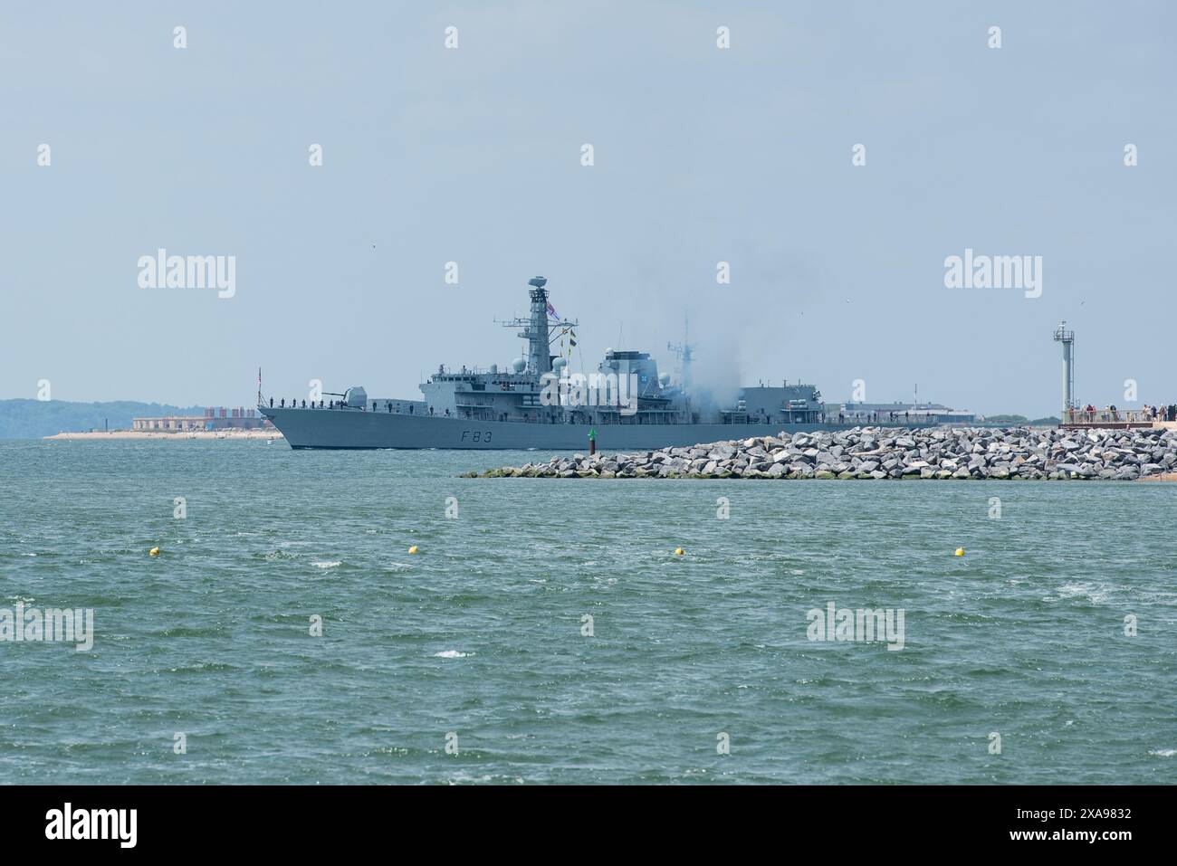 HMS St Albans fires her cannons for the 80th Anniversary D-Day ...