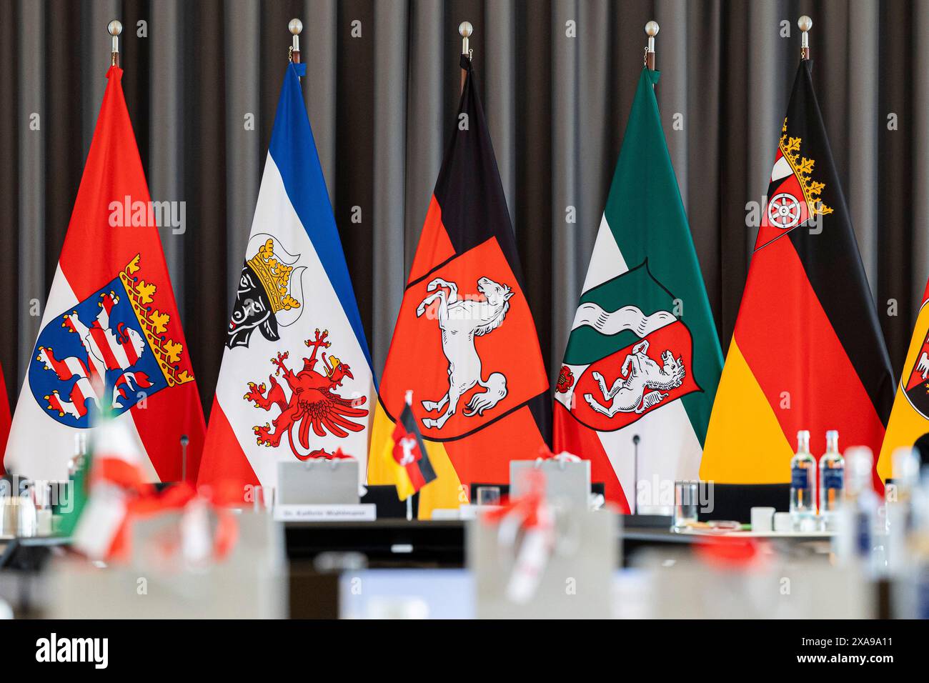 05 June 2024, Lower Saxony, Hanover: Flags from various federal states ...