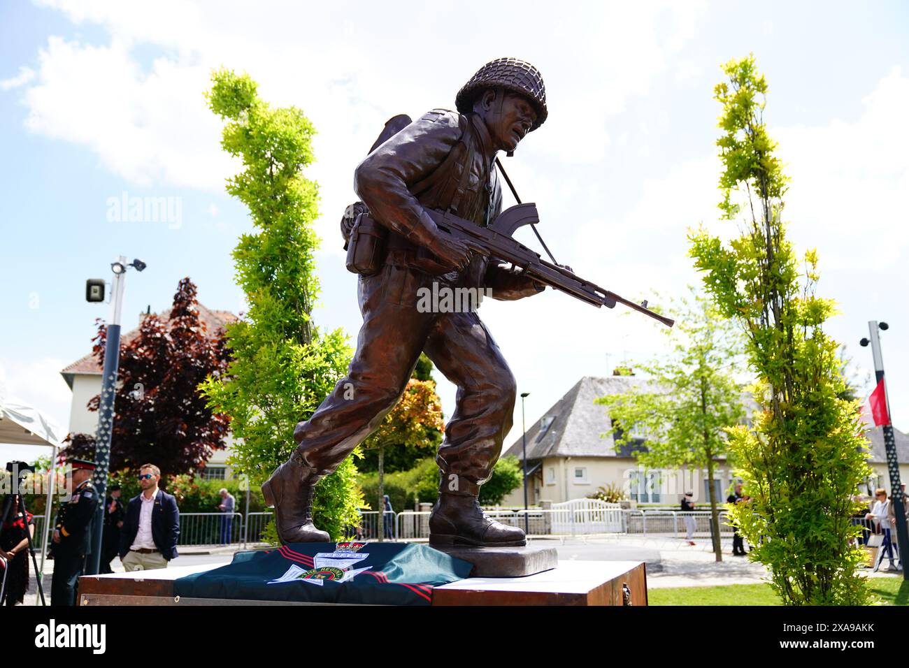 The statue of a Second World War Canadian Royal Regina Rifleman which ...