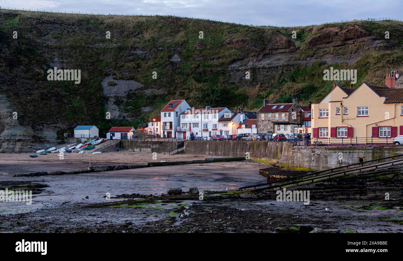 Low dawn hi-res stock photography and images - Alamy