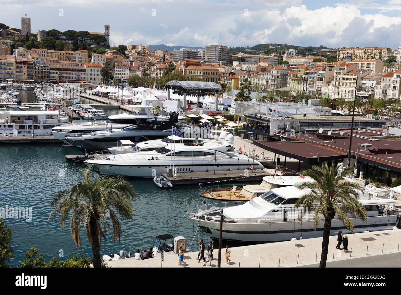Cannes, France. 16th May, 2024. Cannes, France. Credit: Gerard Crossay ...