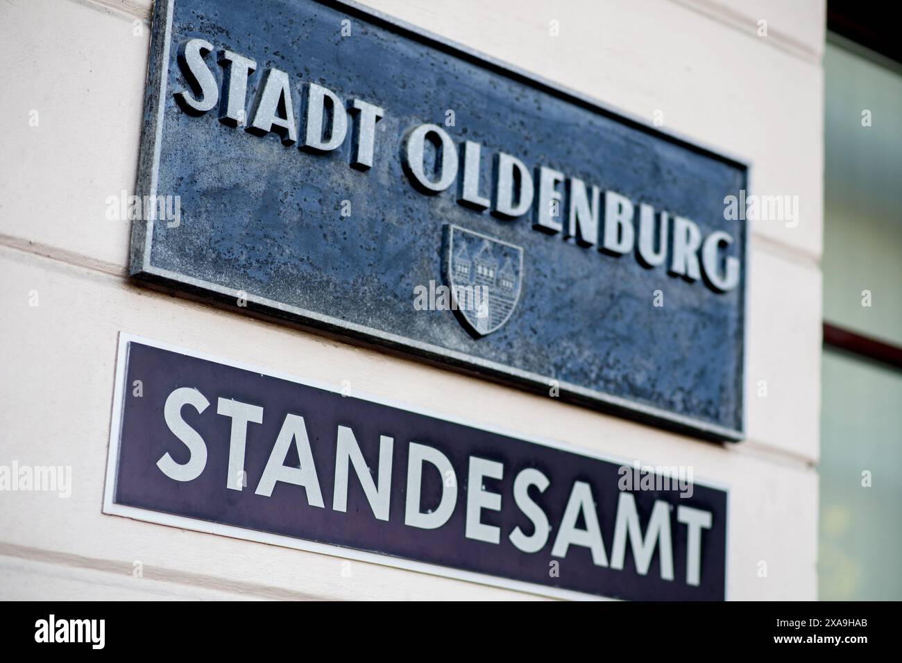 Oldenburg, Germany. 29th May, 2024. A sign with the words "Standesamt ...