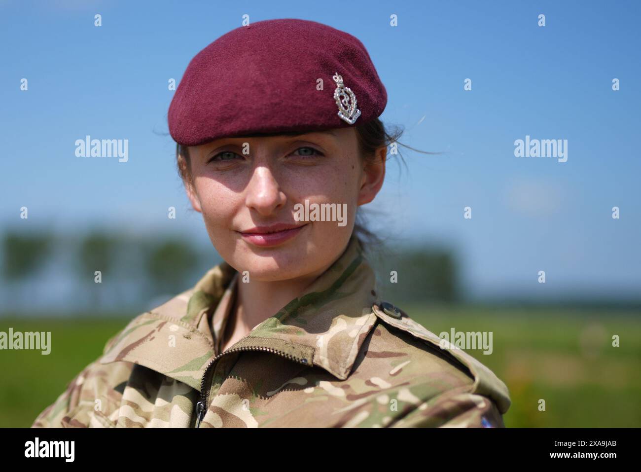 Lance Corporal Addy Carter, the first female to pass the Parachute ...