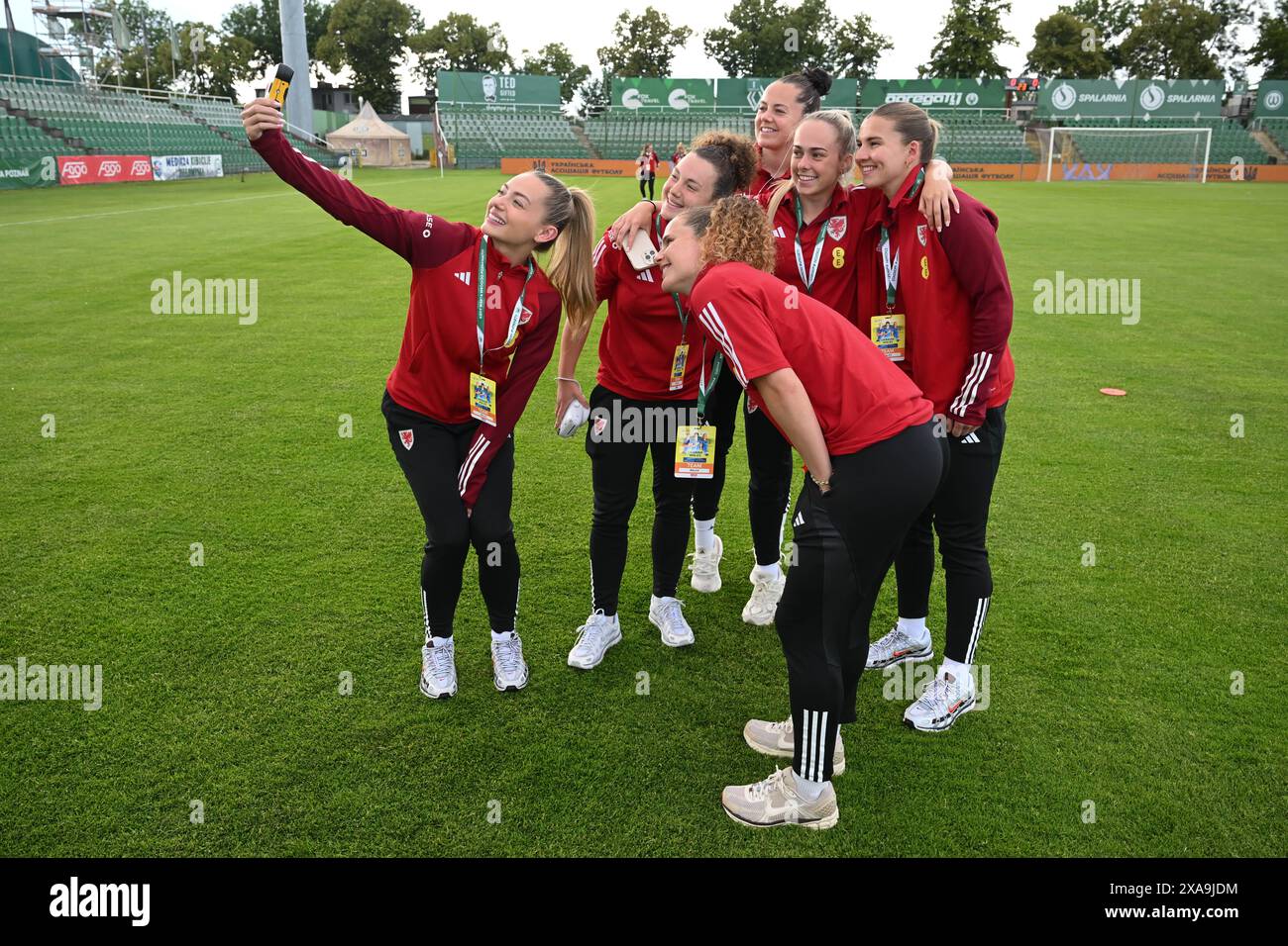 POZNAN, POLAND - 04 JUNE 2024: Wales' Georgia Walters, Wales' Mary ...