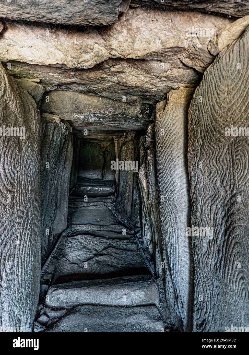 GAVRINIS CAVE INTERIOR Brittany France, prehistoric cairn, dolmen, dry ...