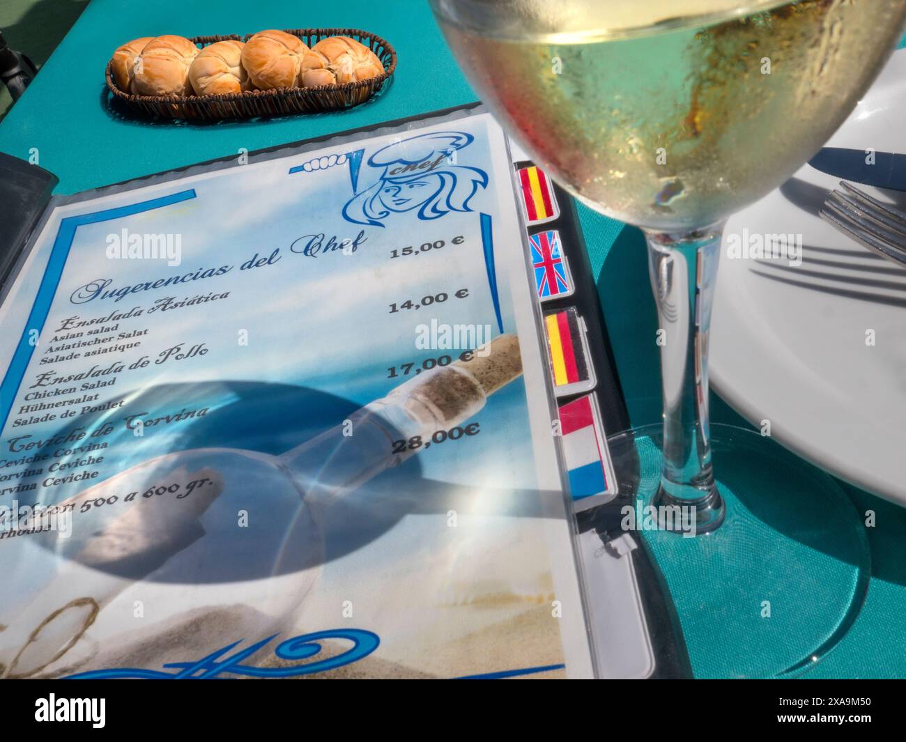 Spanish euro symbols hi-res stock photography and images - Alamy