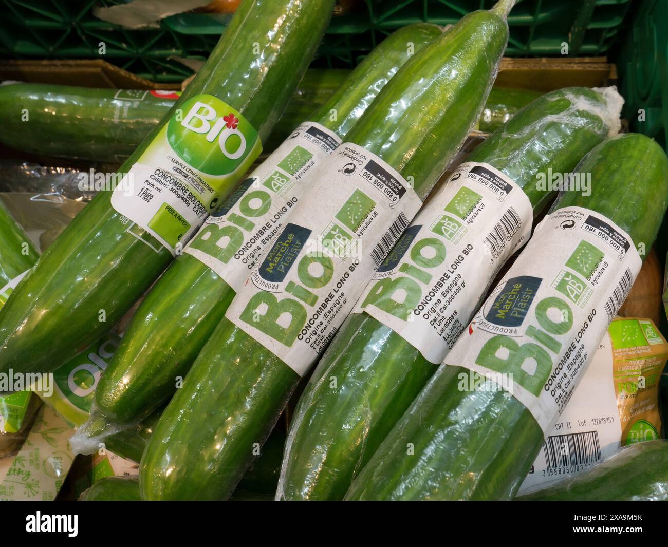 French supermarket chain hi-res stock photography and images - Alamy