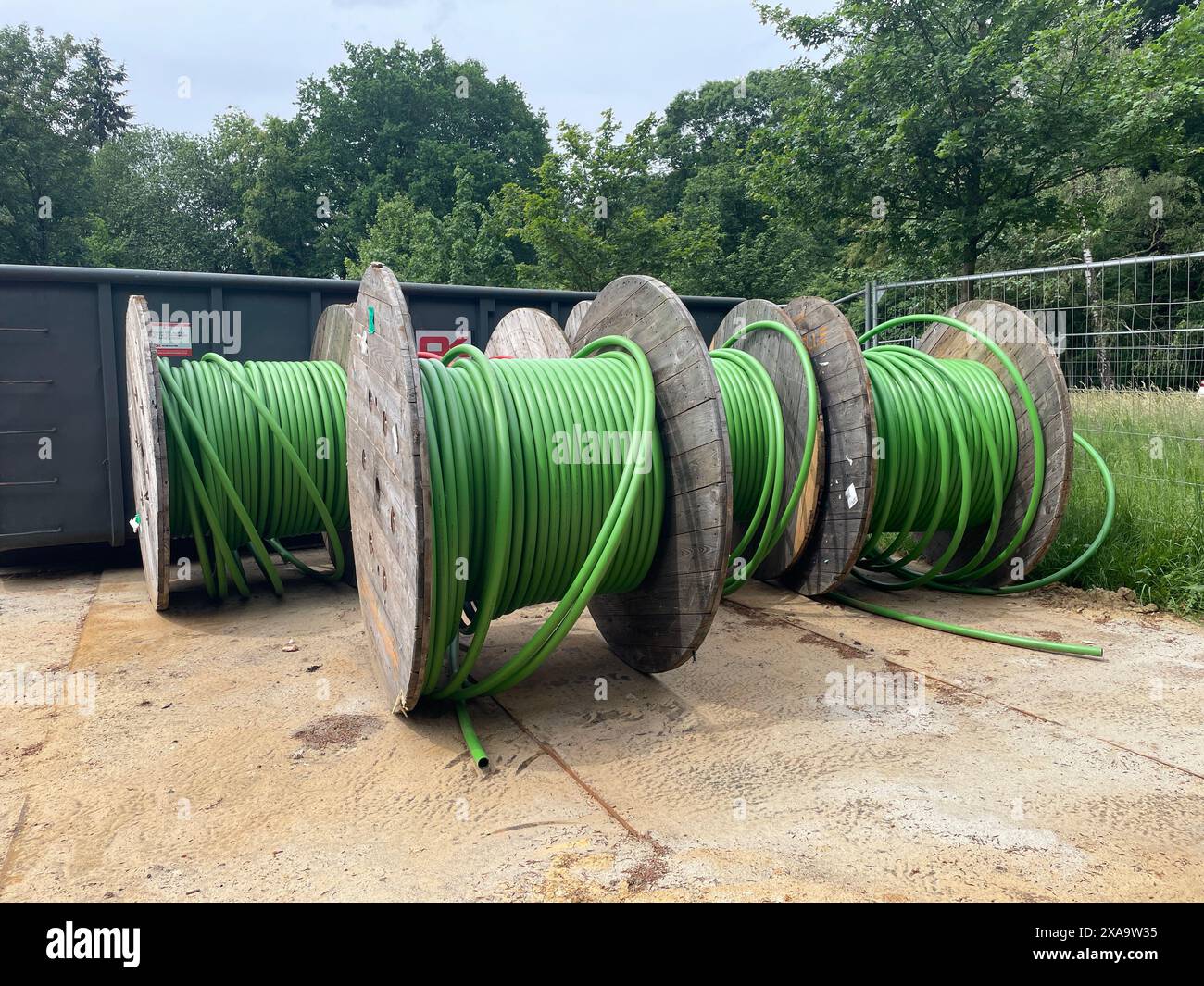 Multiple garden hoses hi-res stock photography and images - Alamy