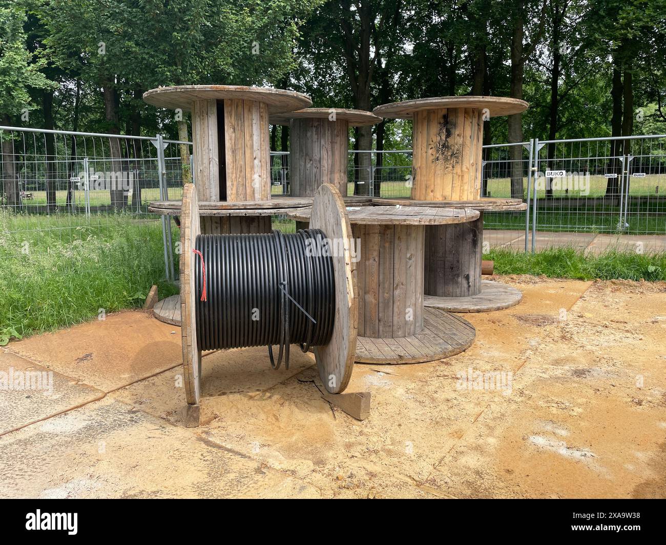 Reels of wire hi-res stock photography and images - Alamy