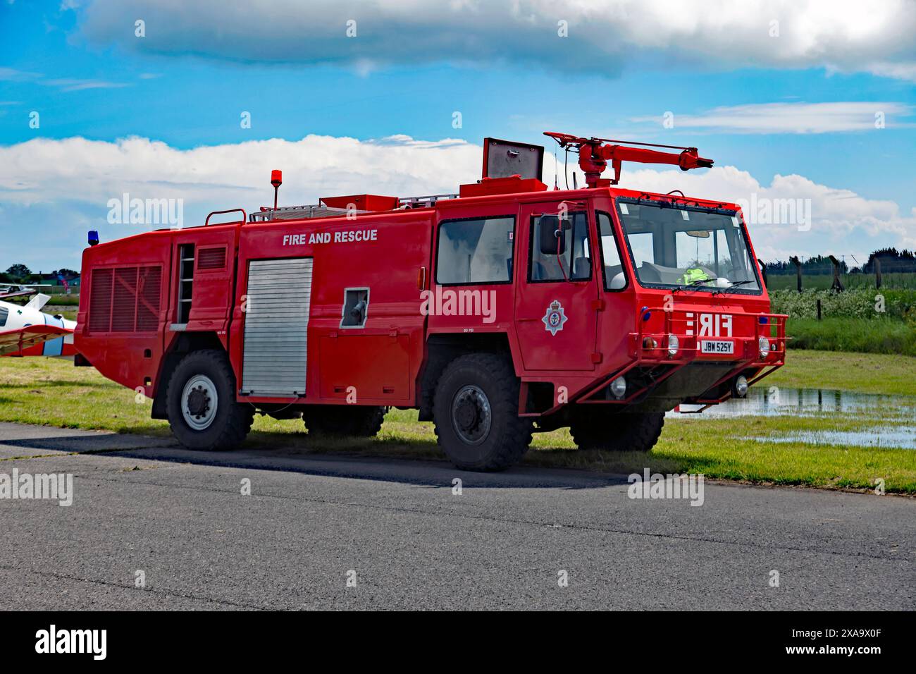 Cummins v903 diesel engine hi-res stock photography and images - Alamy