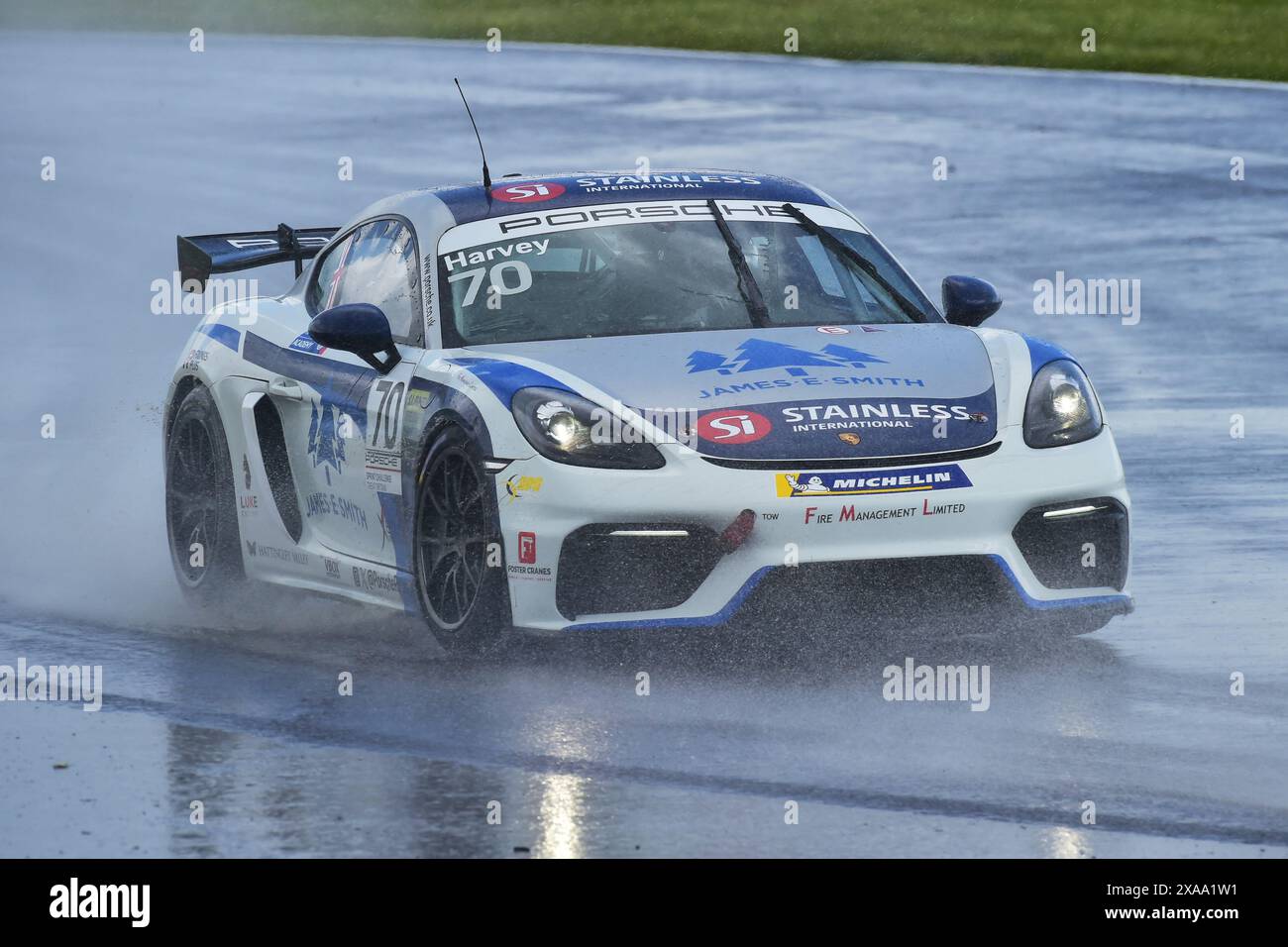 Samuel Harvey, Xentek Motorsport, Porsche 718 Cayman GT4 Clubsport ...