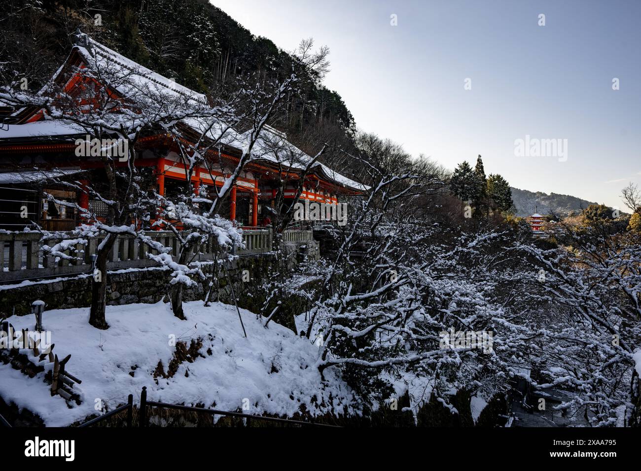 Early morning view of rare snow covered Kiyomizudera Buddhist Temple ...