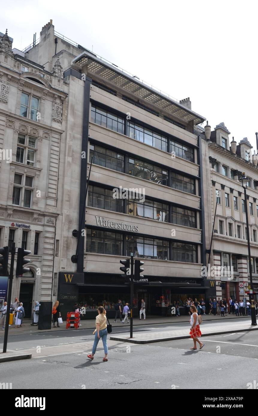 Metlwork hi-res stock photography and images - Alamy