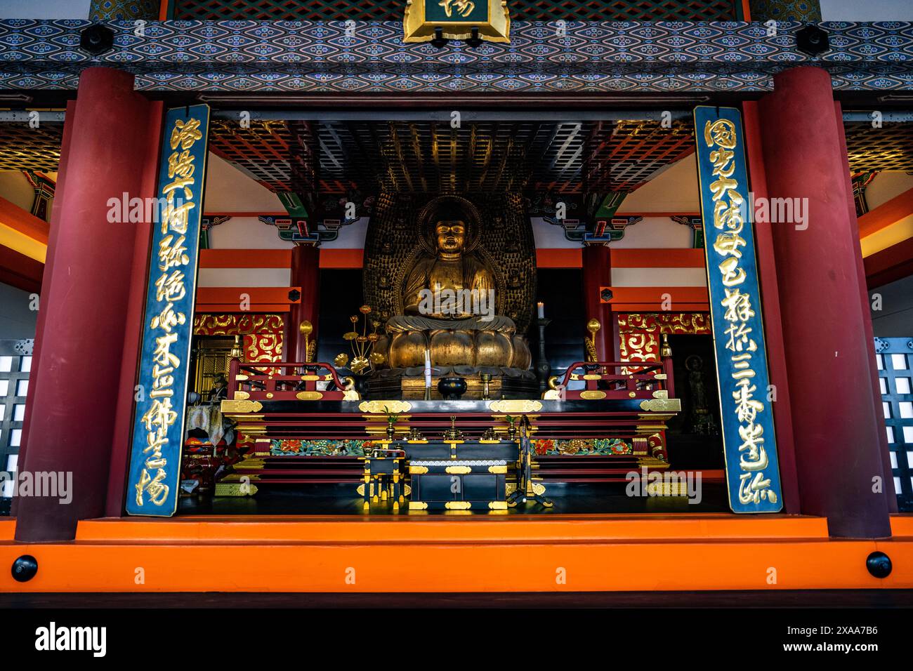 Famous Buddha statue idol shrine in the ancient sacred Kiyomizudera ...